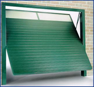 PORTE BASCULANTI IN PVC