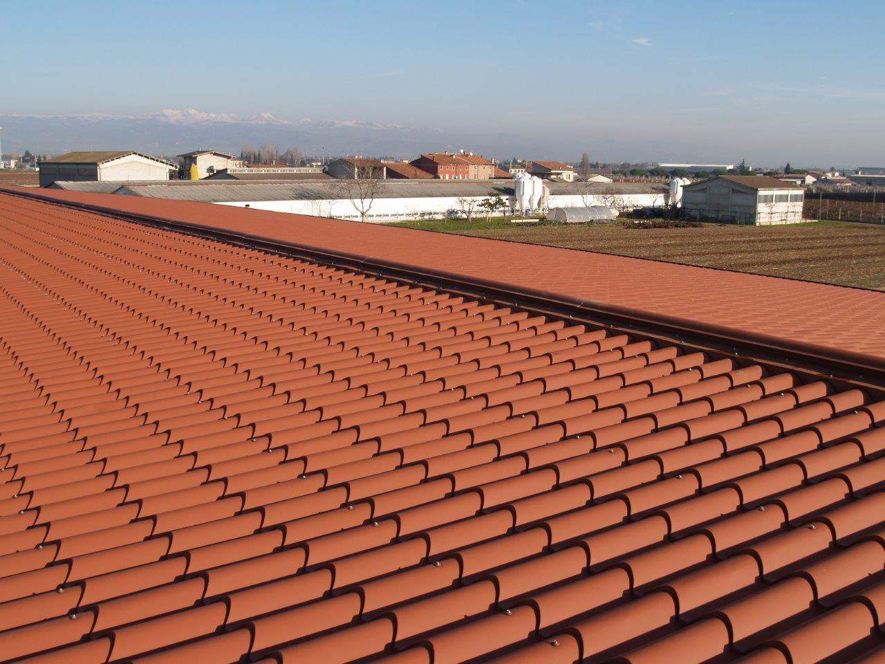 Prodotti - ISOCOPPO, SISTEMA INTEGRATO PER RIVESTIRE IL TETTO - INFOBUILD