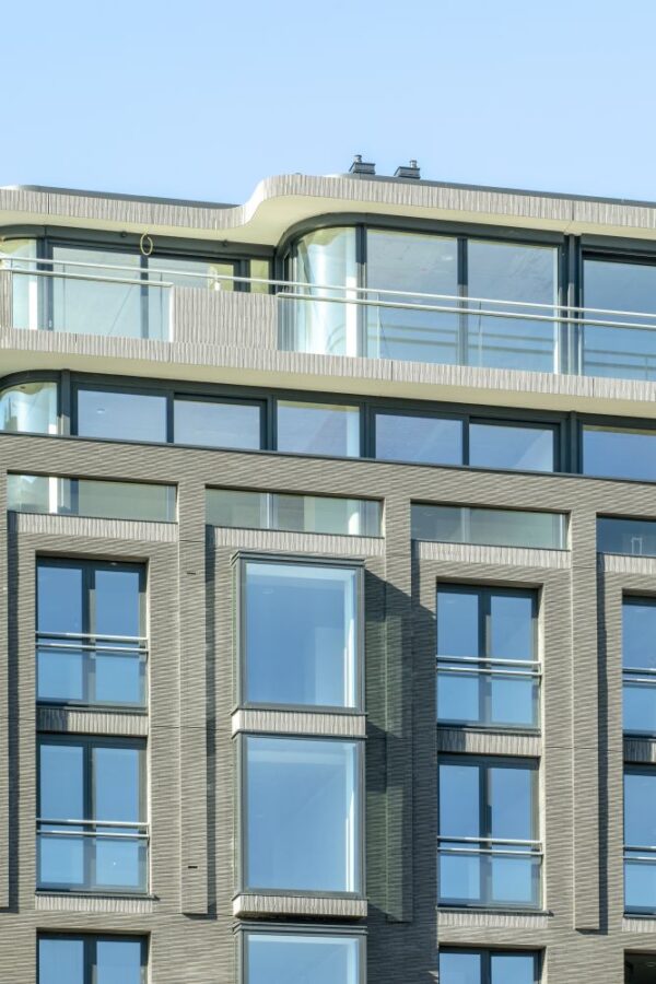 Notizie - De Hooch, architettura contemporanea con ampie vetrate ...