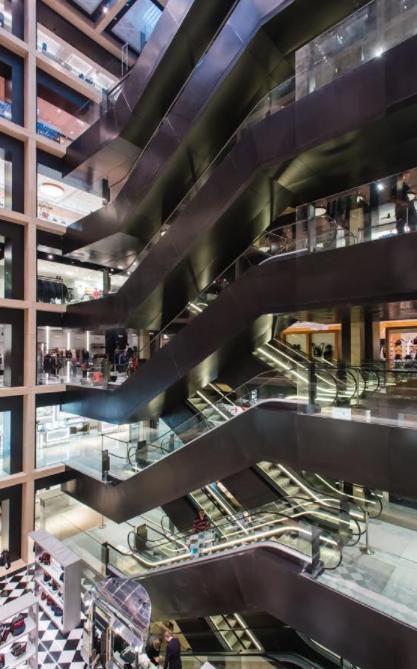 Info dalle aziende - thyssenkrupp Elevator monta 16 scale mobili e 10 ...