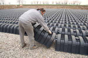 Prodotti - DRENING: SISTEMA PER LA REALIZAZIONE DI BACINI DRENANTI E DI ...